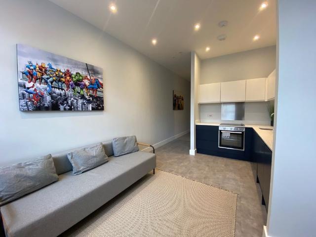 1 Bed Flat, Kempston Street, L3