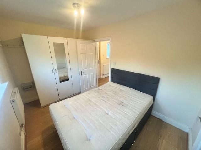 1 Bed Flat, Kenton Road, HA3