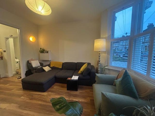 1 Bed Flat, Keston Road, SE15