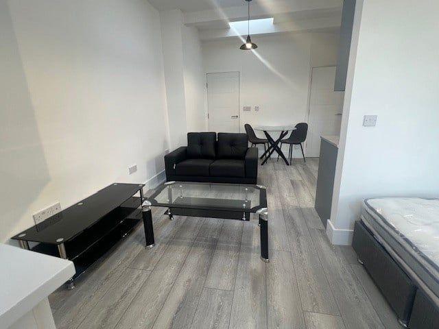 1 Bed Flat, Kirkgate Lofts, LS1
