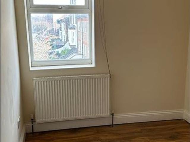 1 Bed Flat, Langthorne Road, E11