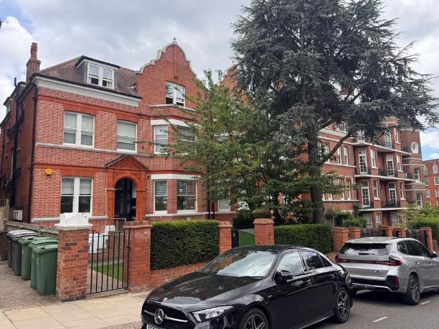 1 Bed Flat, Langland Gardens, NW3