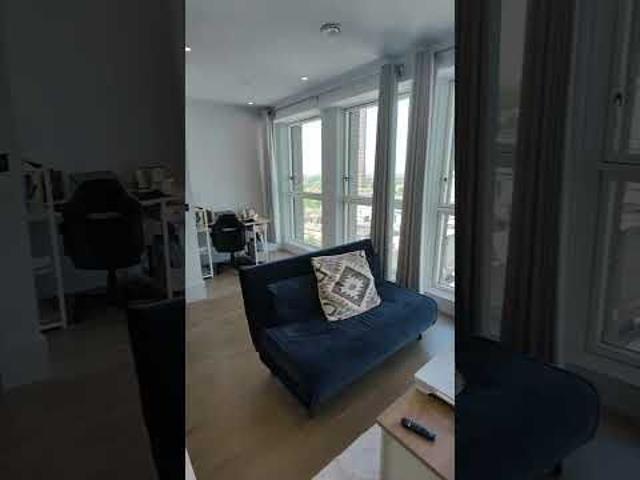 1 Bed Flat, Leon House, CR0
