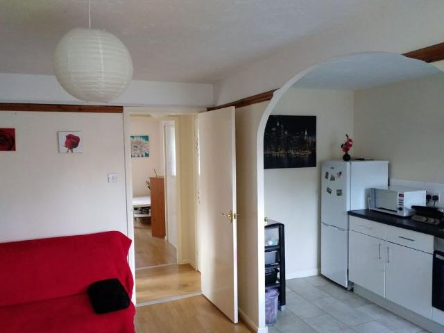 1 Bed Flat, Lenton, NG7