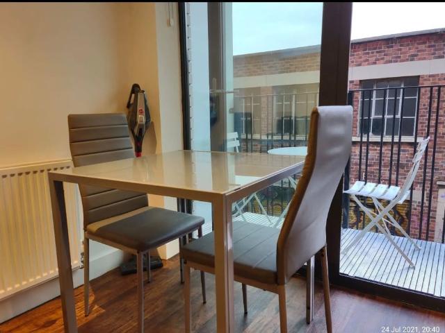 1 Bed Flat, Lightbox, S1