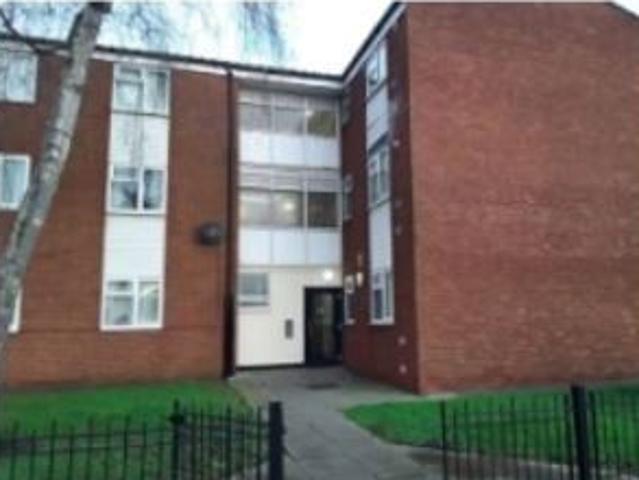 1 Bed Flat, Lister Drive, L13