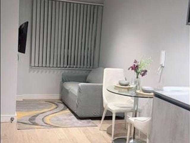 1 Bed Flat, Liverpool Road, LU1
