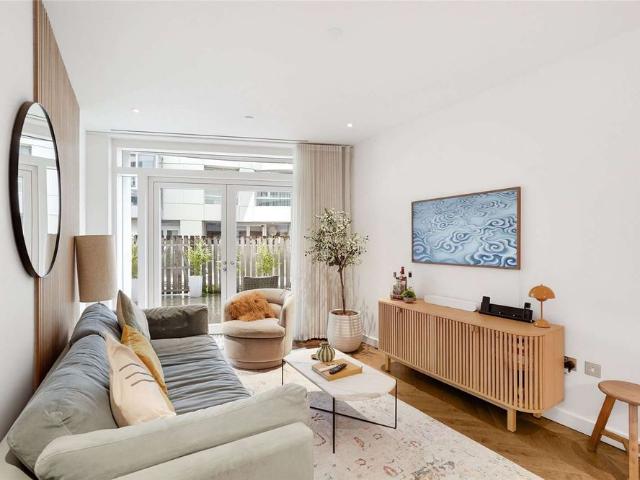 1 bed flat located at Battersea Power Station
