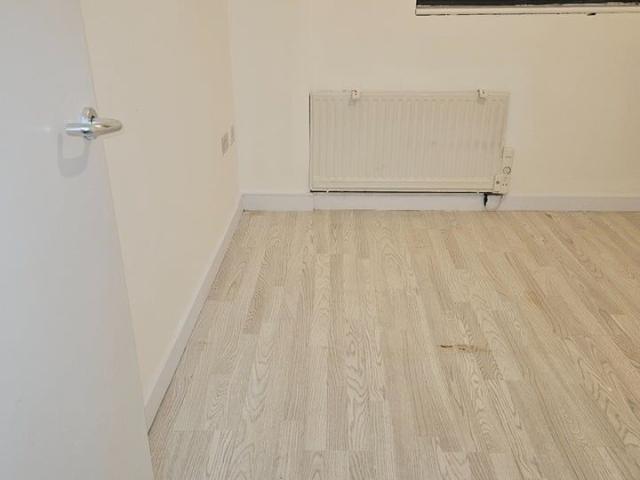 1 Bed Flat, London Road, IG11