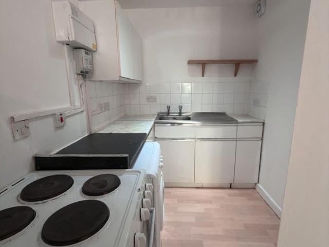 1 Bed Flat, London Road, RG1