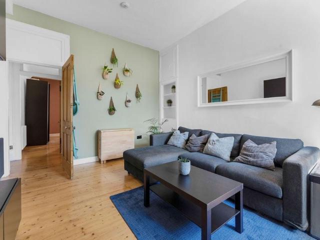 1 Bed Flat, Lorne Street, EH6