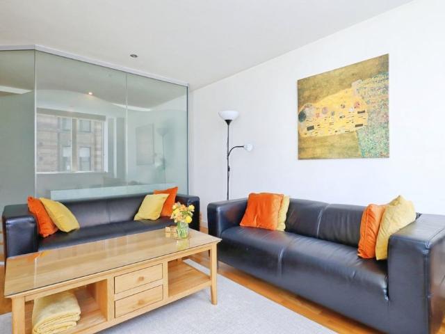 1 Bed Flat, Park Row, LS1