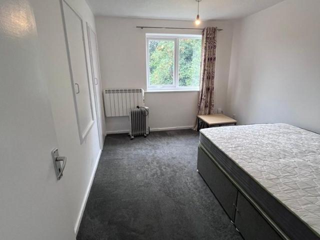 1 Bed Flat, Plantagenet Court, NG3