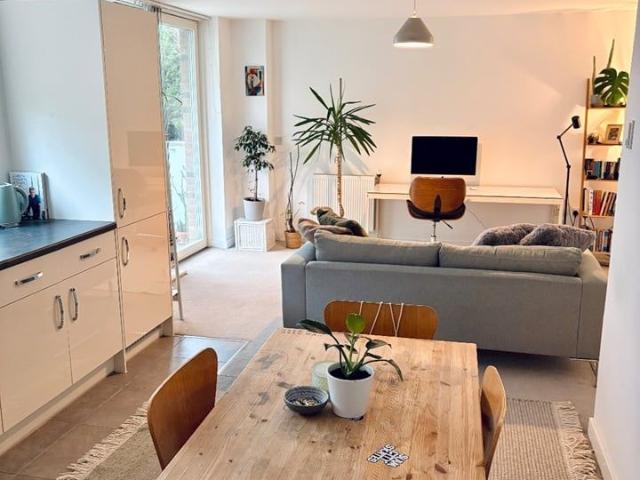 1 Bed Flat, Pomeroy St, SE14