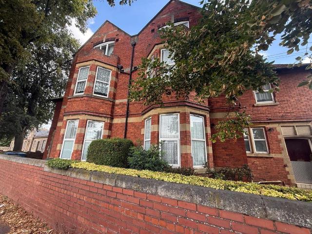 1 Bed Flat, Portland Street, Mansfield, Some Bills Included NG18, 1 bed flat to rent, £524 pcm | PrimeLocation