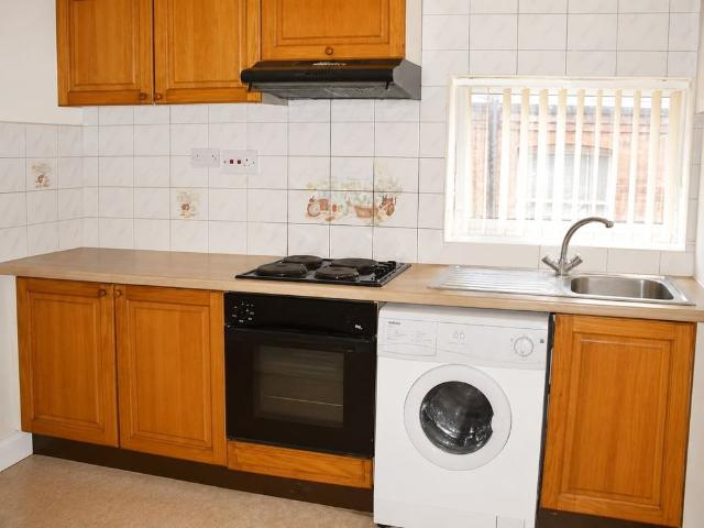 1 Bed Flat, Queen Adelaide House, NG3