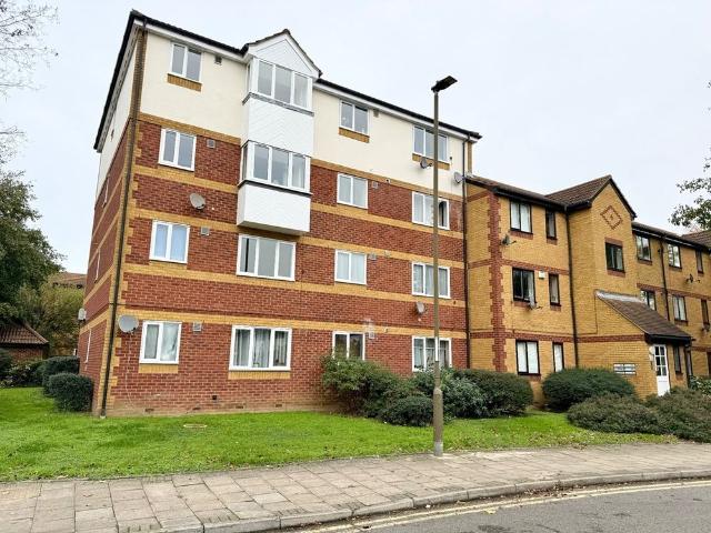 1 Bed Flat, Ruston Road, SE18