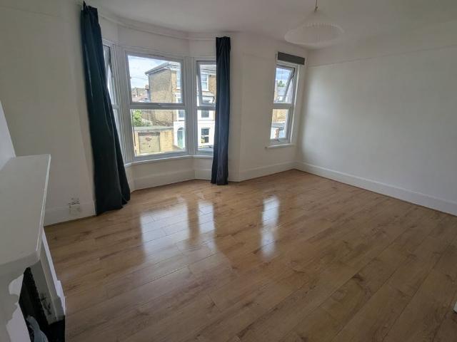 1 Bed Flat, Ryecroft Road, SE13