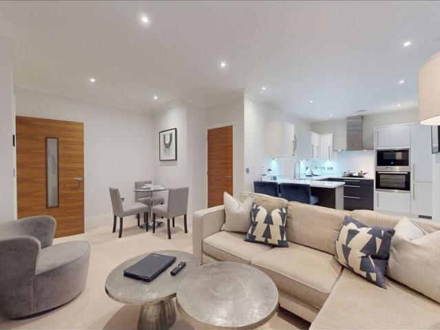 1 Bed Flat, Rainville Road, W6