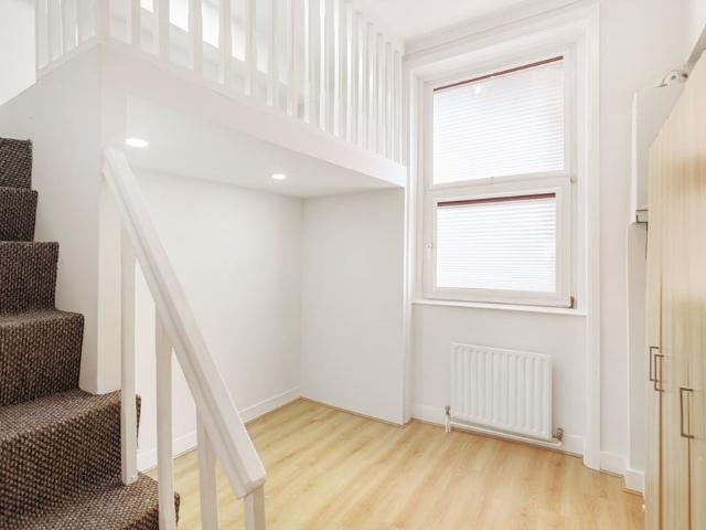 1 Bed Flat, Rectory Road, N16