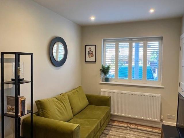 1 Bed Flat, Redfern Close, CB4