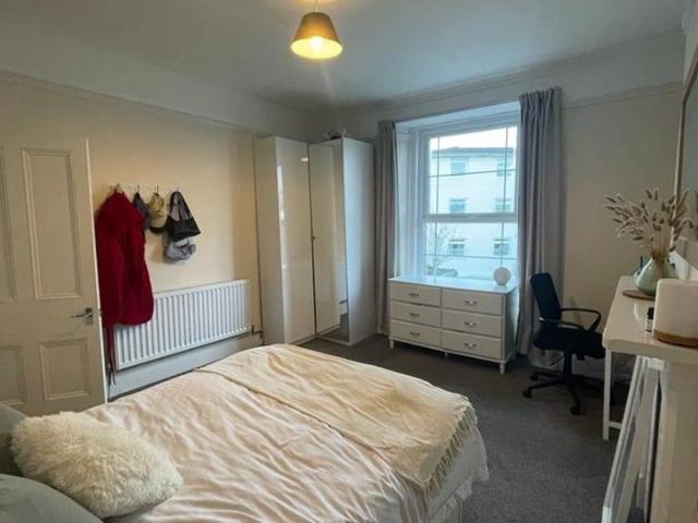 1 Bed Flat, Redland, BS6