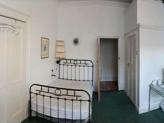 1 Bed Flat, Redland, BS6