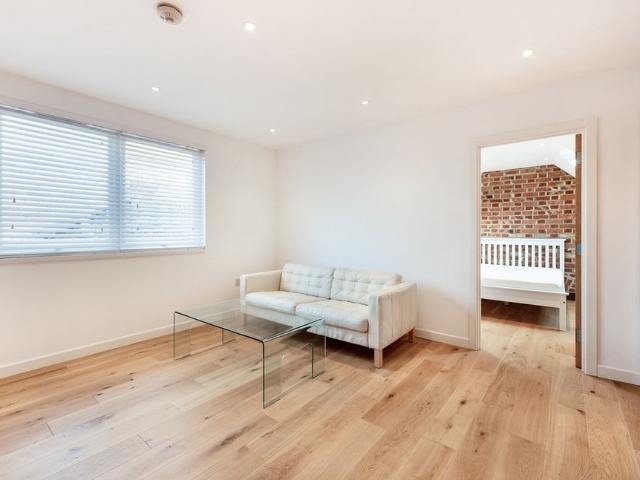 1 Bed Flat, Riffel Road, NW2