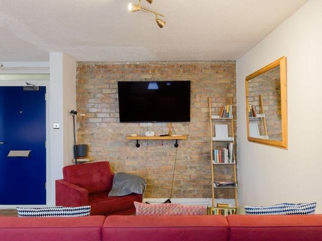 1 Bed Flat, Roslin House, E1W