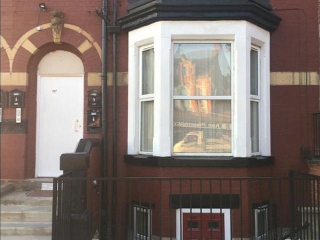 1 Bed Flat, Roundhay Road