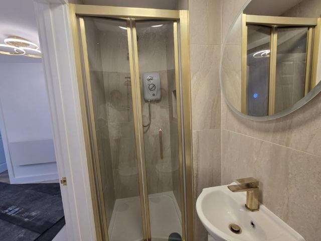 1 Bed Flat, Royal College St, NW1