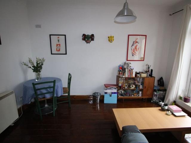 1 Bed Flat, Royal College Street, NW1