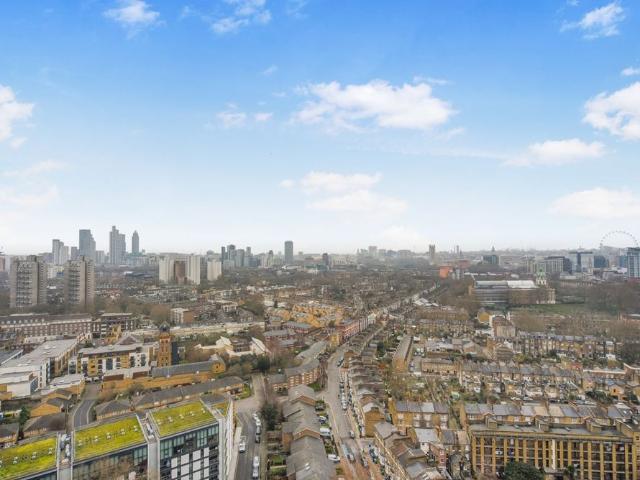 1 Bed Flat, St Gabriel Walk, SE1