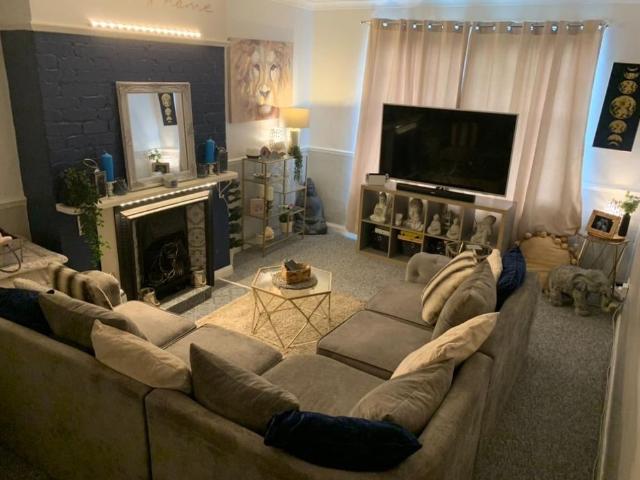 1 Bed Flat, St. Ivian Court, N10