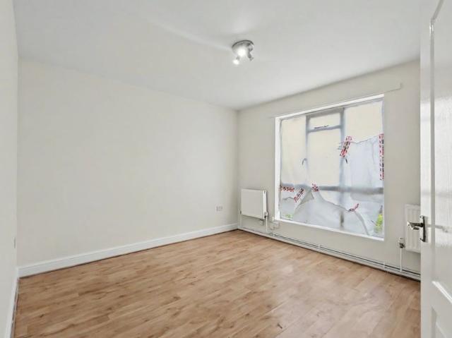 1 Bed Flat, St Kildas Road, N16