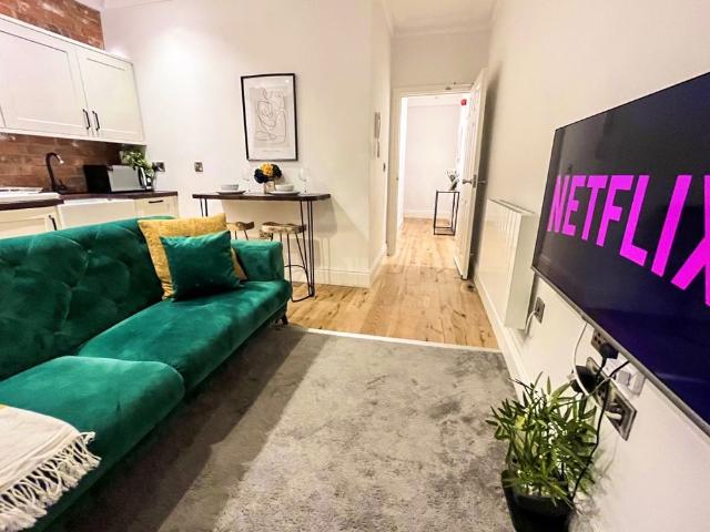 1 Bed Flat, St Peter's Gate, NG1