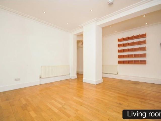 1 Bed Flat, St. Peters Road, CR0