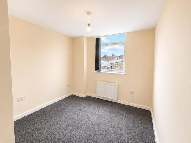 1 Bed Flat, Stanley St, M8