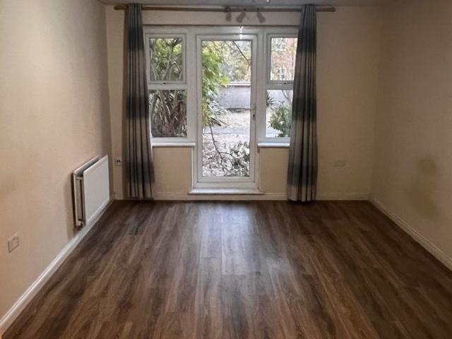 1 Bed Flat, Stanley Road, HA2