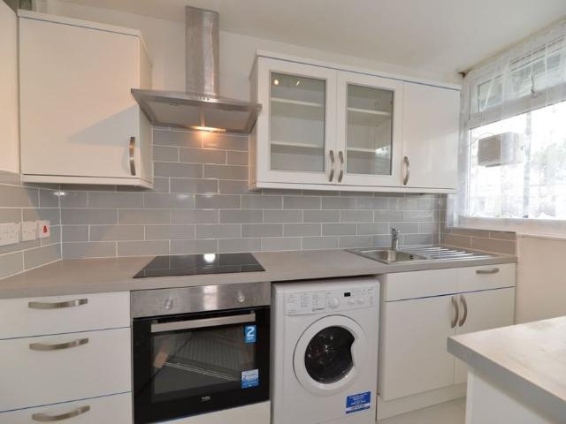 1 Bed Flat, Stockwell, SW9