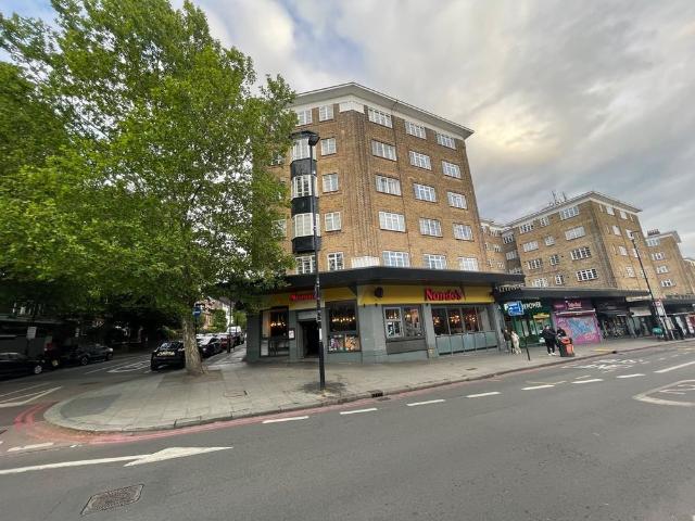 1 Bed Flat, Streatham High Road, SW16