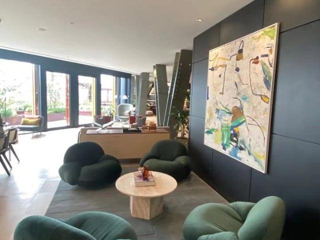 1 Bed Flat, Sun Street, EC2A