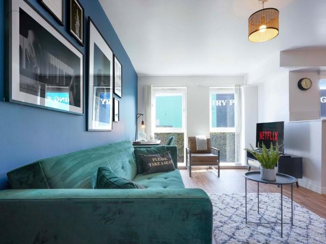 1 Bed Flat, Swan Lane, CV2