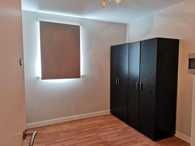 1 Bed Flat, Sydenham Road, CR0