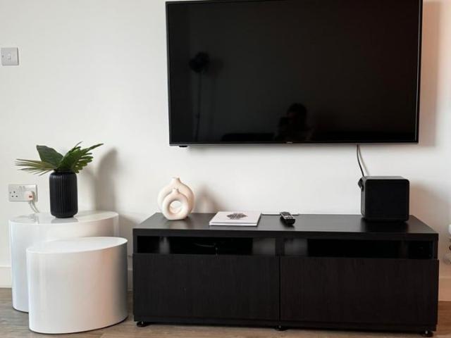 1 Bed Flat, Salter Street, E14