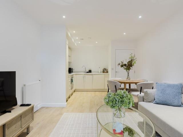 1 Bed Flat, Sancroft Street, SE11