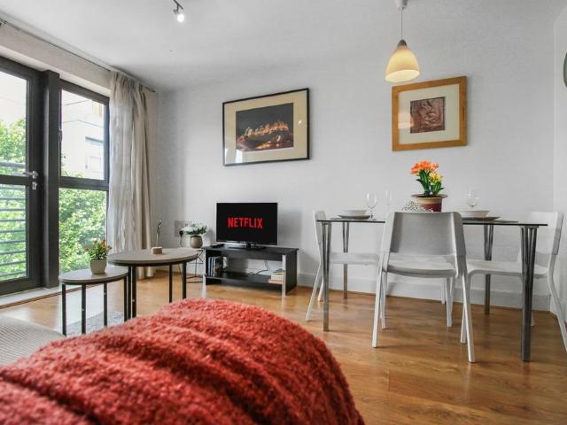 1 Bed Flat, Sandover House, SE16