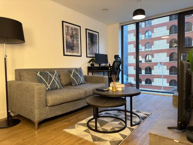 1 Bed Flat, Sheepcote St, B16