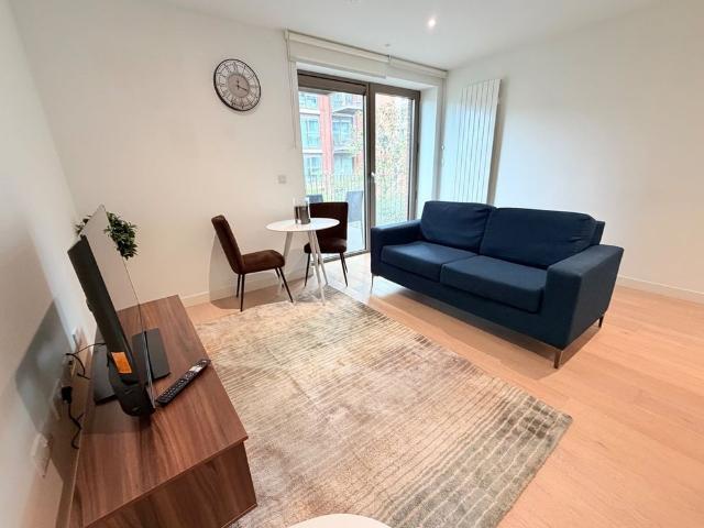 1 Bed Flat, Shipwright St, E16