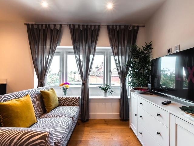 1 Bed Flat, Shirley Road, SO16